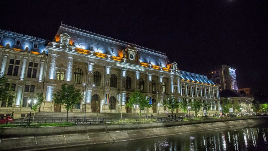 Curtea de Apel București a decis înlocuirea a doi judecători din ...