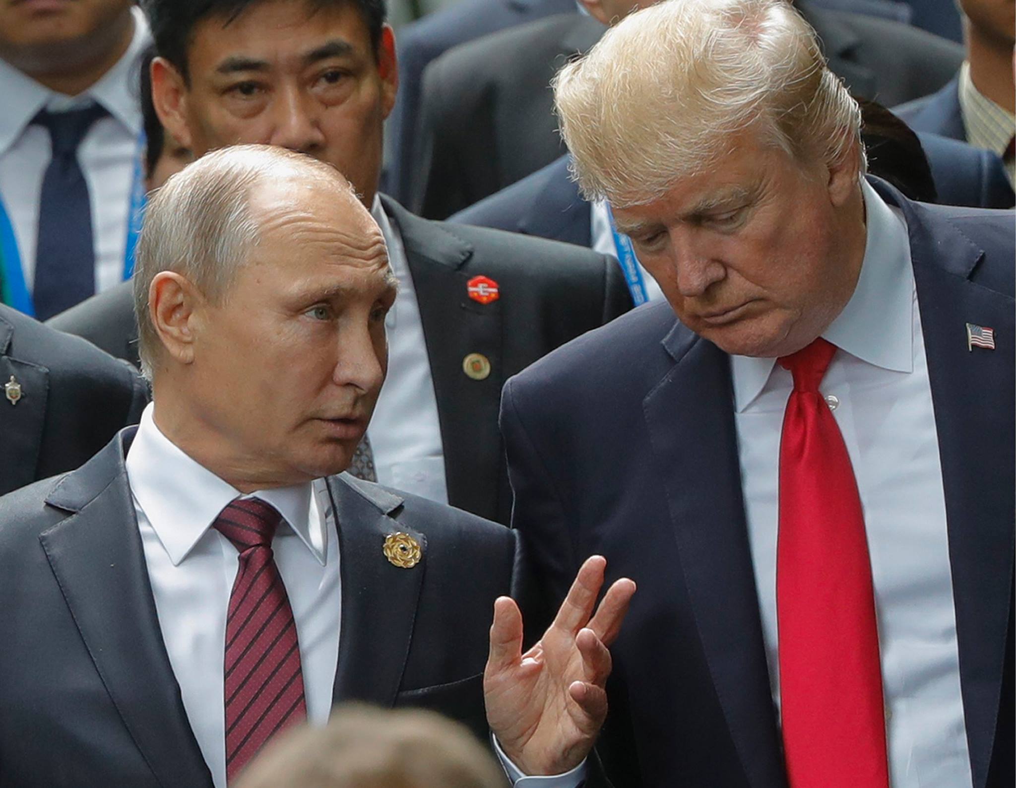 Un fost șef KGB susține că Donald Trump ar fi fost recrutat de ...