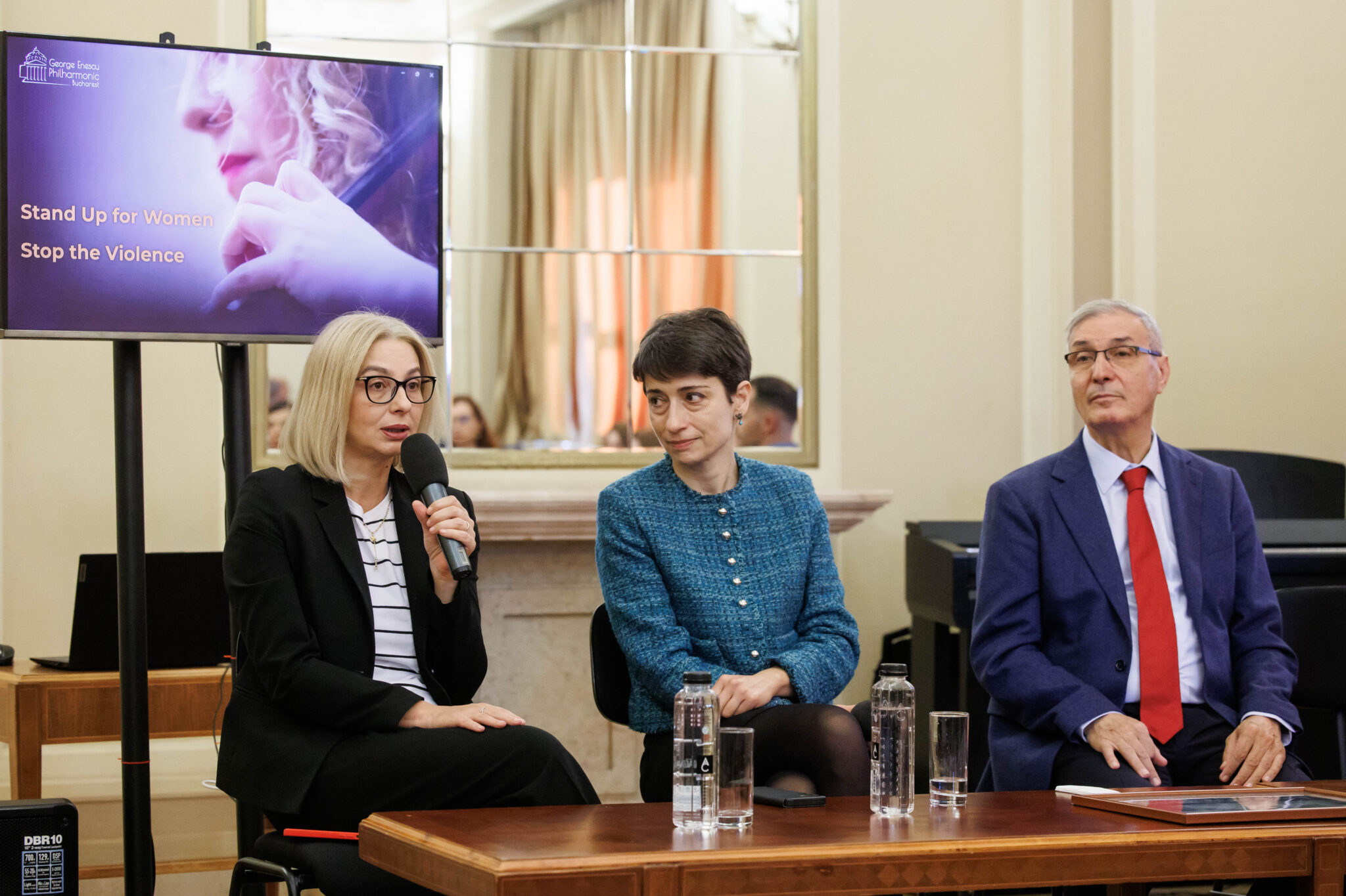 COMUNICAT DE PRESĂ. Filarmonica George Enescu ia atitudine împotriva ...