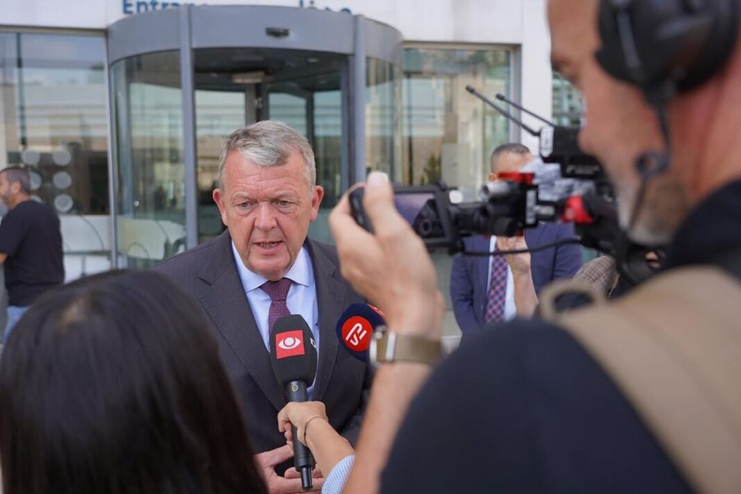 Miniștrii de Externe ai Danemarcei și Groenlandei cer o întâlnire de ...